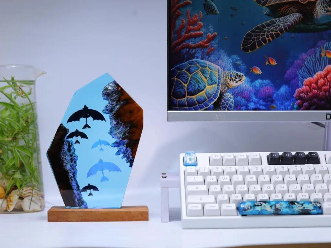 Toothless Light Fury Resin Lamp, Dragon Night Light, Epoxy Fantasy ...