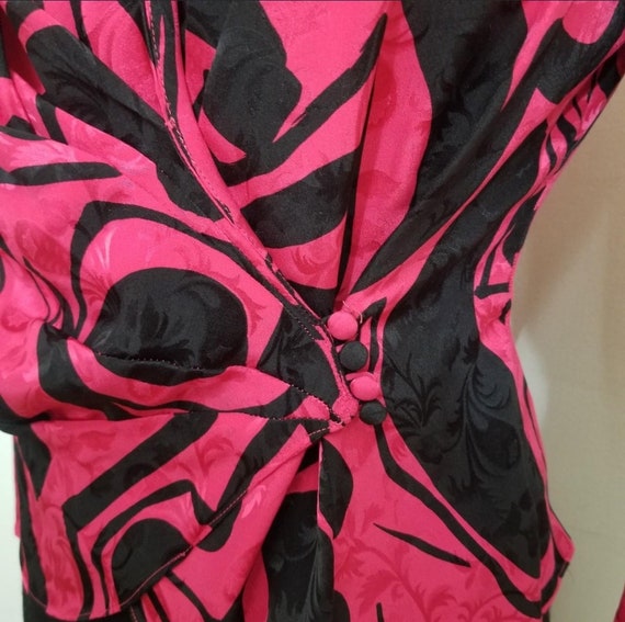 100% silk abstract blouse - Gem