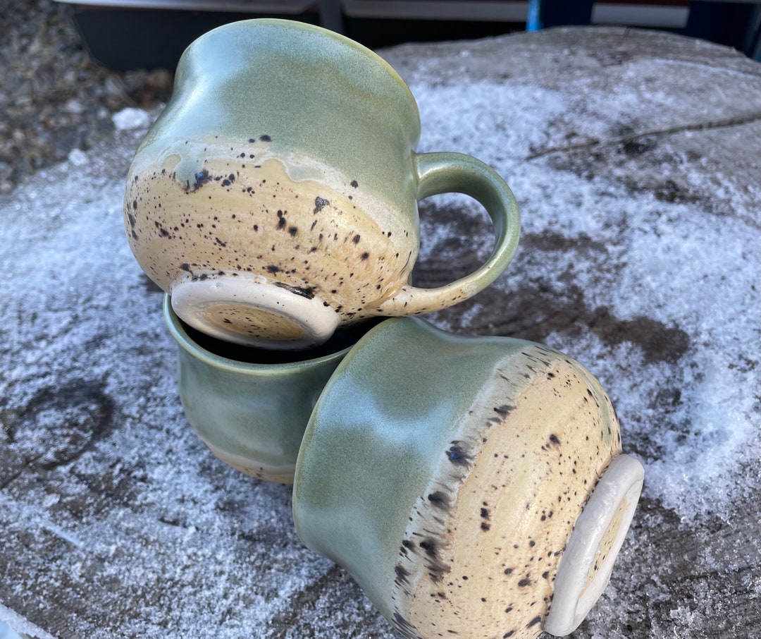 Stoneware Potbelly Mugs, Green Country Roads Glaze Design, Comfy and ...