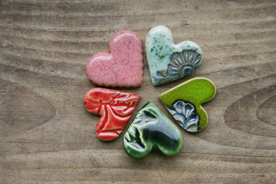 Little and Stylish Heart Brooch, Heart Pin, Perfect Gift Idea, Green ...