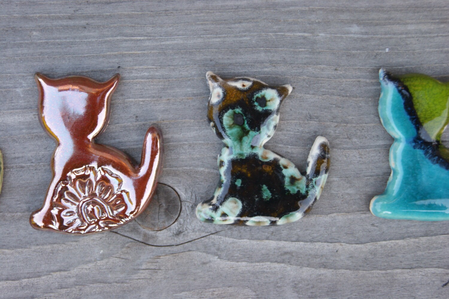 Cat Magnet, Kitten Magnet, Gold Cat Magnet, Office Decoration, Green ...