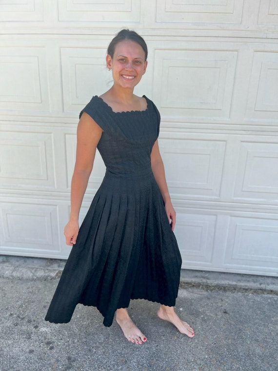 Vintage 1950s Carlye Eyelet Lace Puff Sleeve Dress - Gem