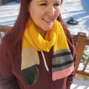 Pencil Scarf, Cute Teacher Scarf, Gift for Teacher - Etsy