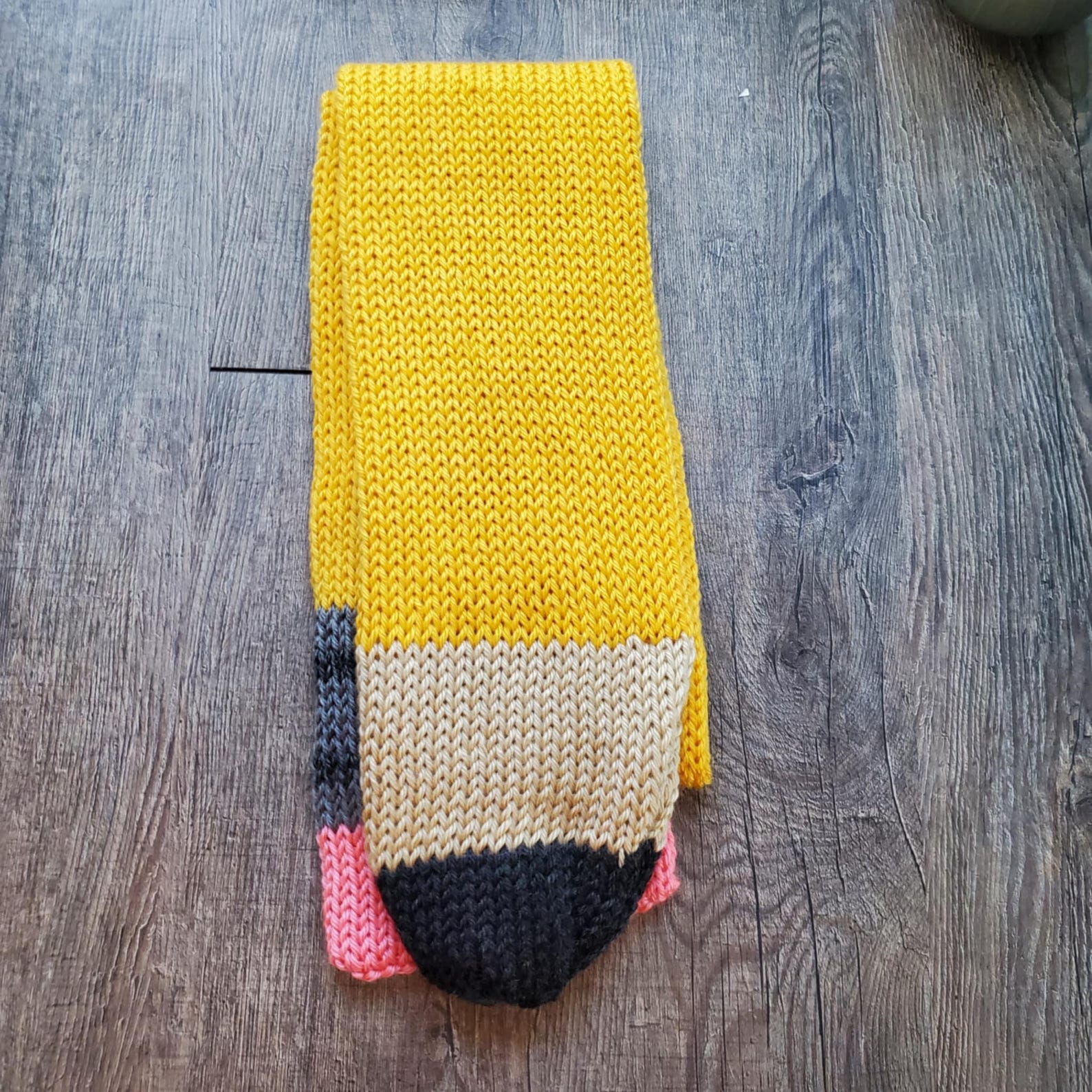 Pencil Scarf, Cute Teacher Scarf, Gift for Teacher - Etsy