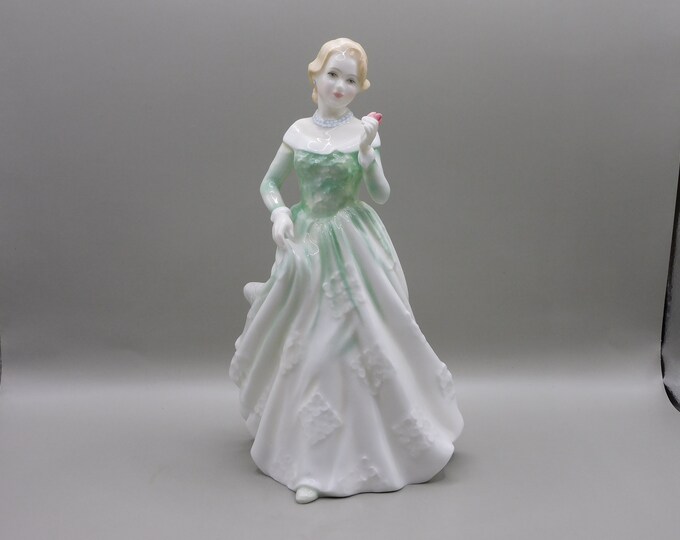 Royal Doulton Grace HN3699, Royal Doulton Figurine Porcelain Statue ...