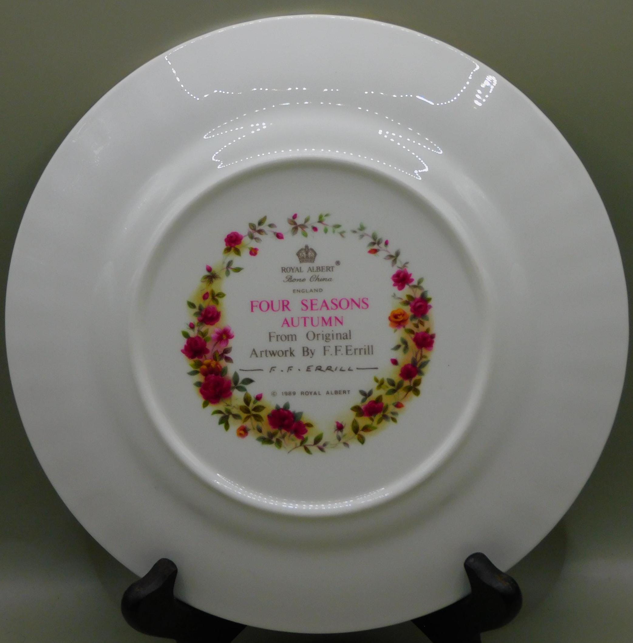 Royal Albert Autumn Plate: Four Seasons Bone China Decor With Bracket ...