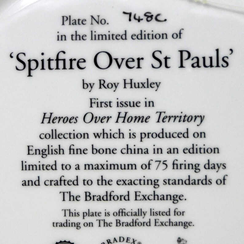 Plato de colección "Spitfire Over St Paul's" de Royal Doulton – Roy ...