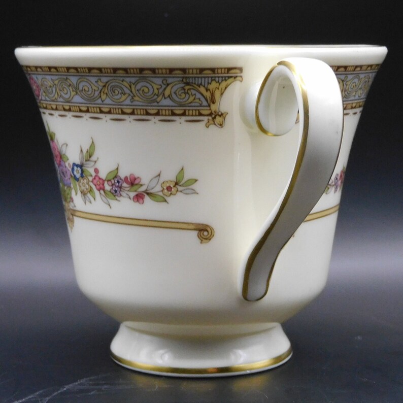 Vintage 1979 Minton Royal Doulton Persian Rose Tea Cup - Etsy