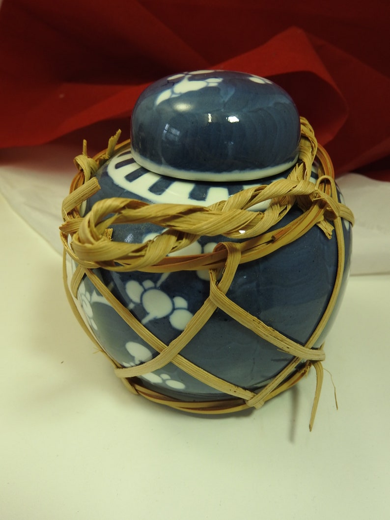 Chinese ginger jar | Etsy