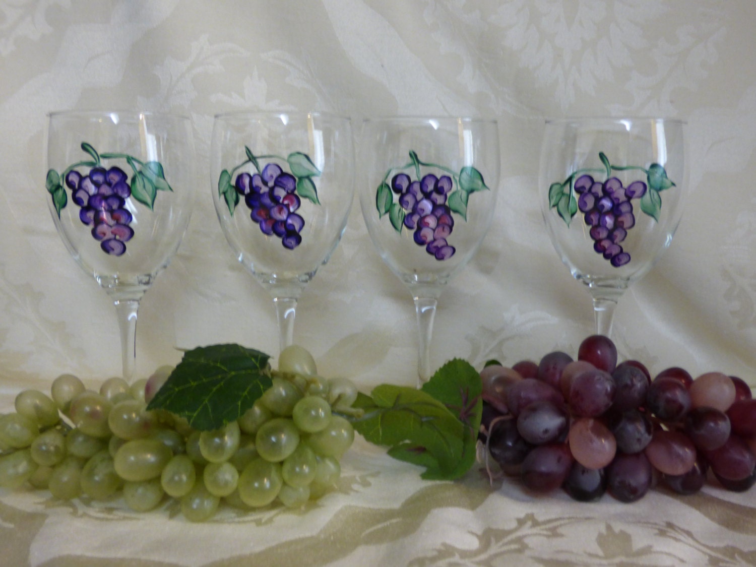Grape Vine Hand Painted Wine Glasses Set of 4 painted | Etsy