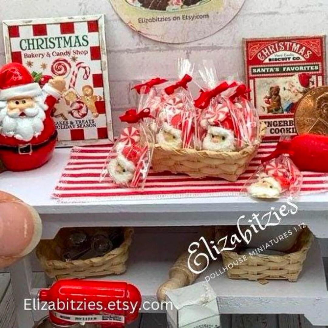 Miniature Red Santa Cookie and Peppermint Sticks in Cellophane Bag 1:12 ...