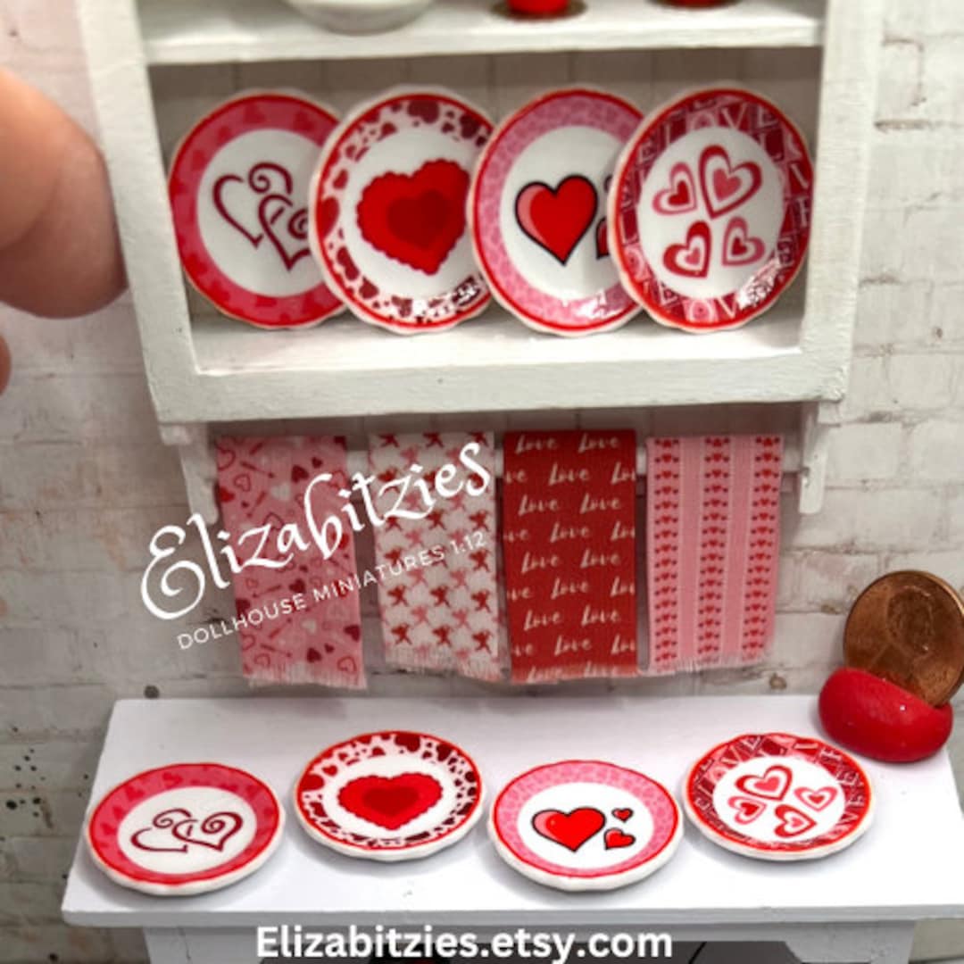 Dollhouse Valentines Miniature Heart Plates Set of 4 1:12 Scale - Etsy
