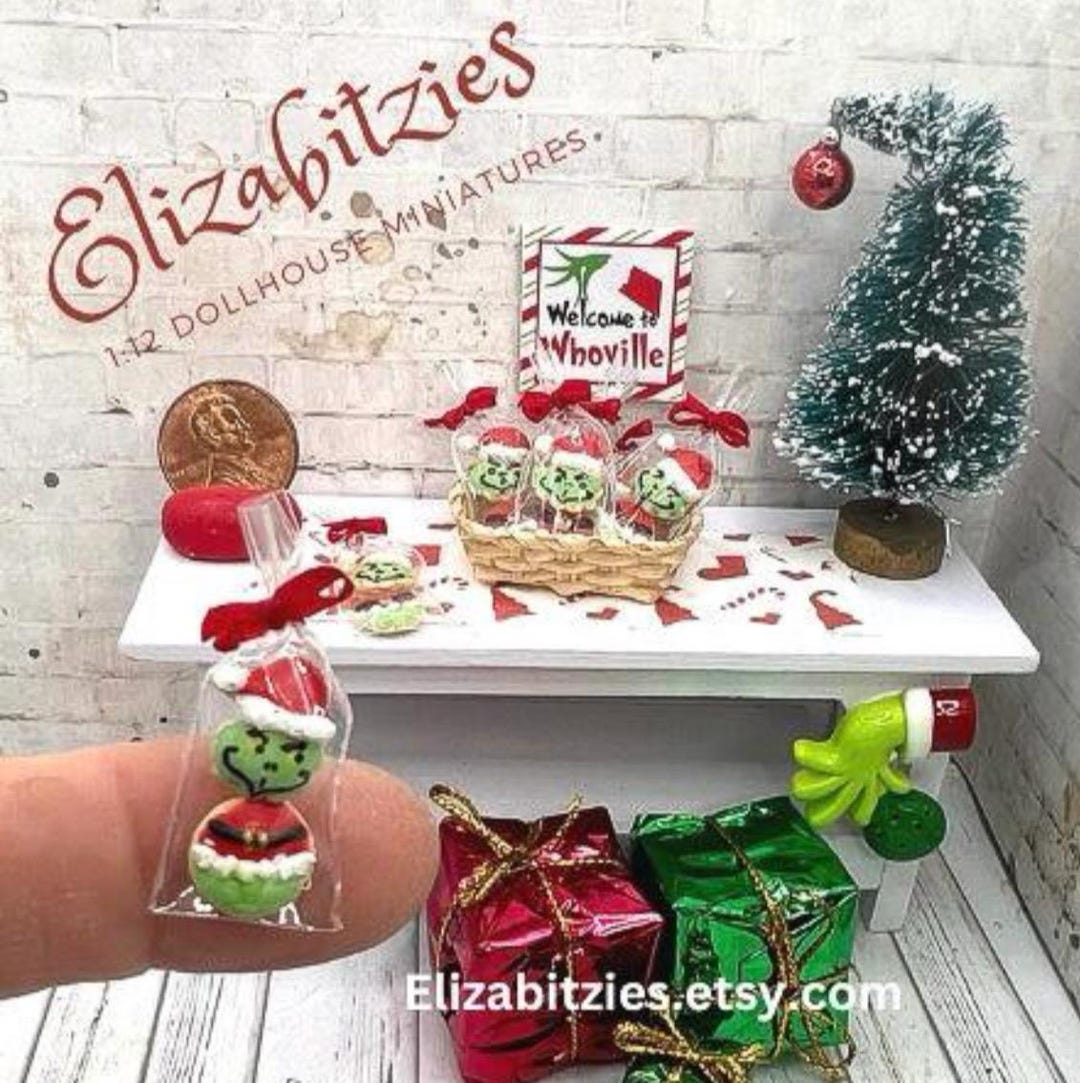 Miniature Green Santa Cookie , Grumpy Green Guy Santa Bag (of 2cookies ...