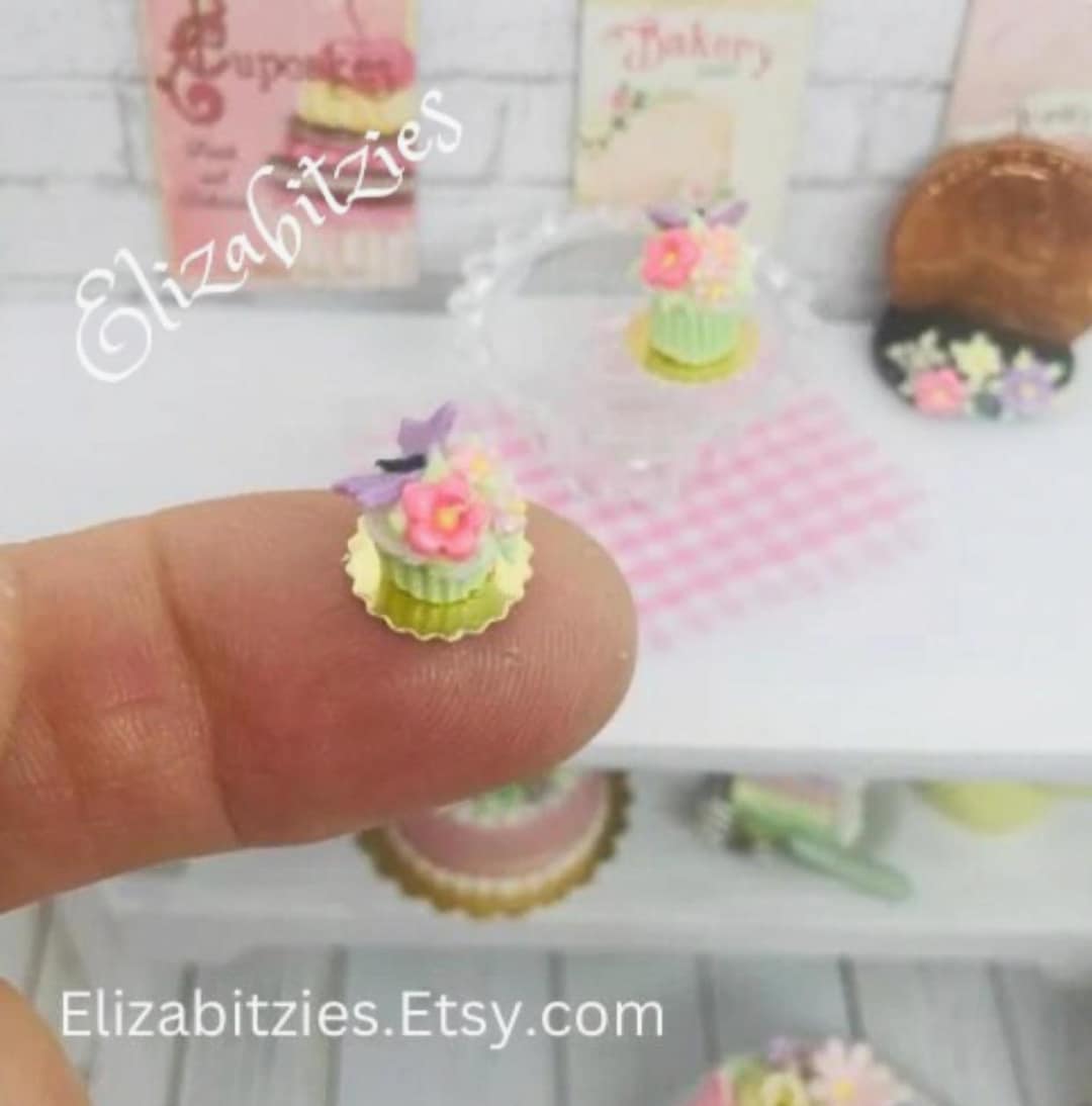 Miniature Butterfly Cupcakes (set of 2) 1:12 Scale - Etsy