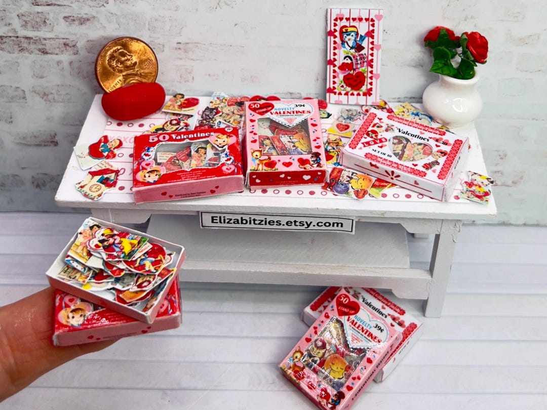 Miniature Box of Retro Valentines ( Set of 18) - Etsy