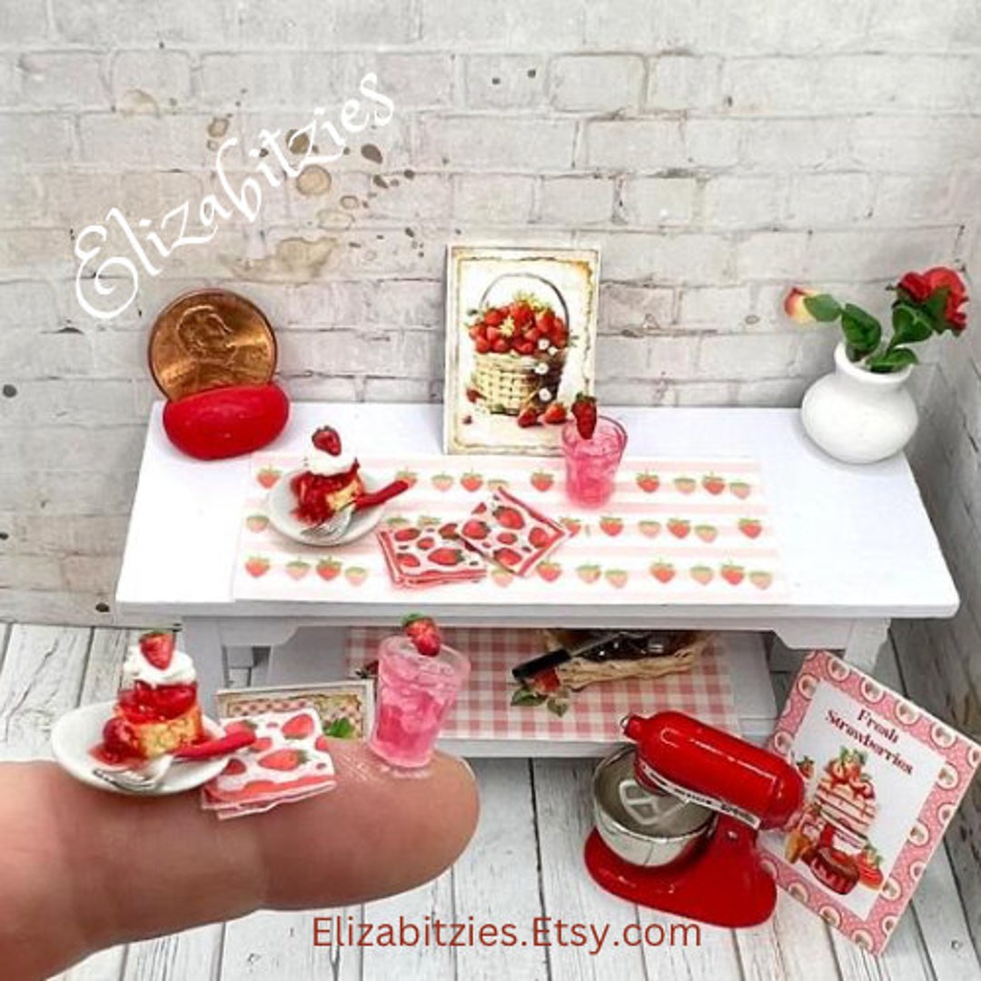 Miniature Strawberry Shortcake on Plate With Strawberry Lemonade Set ...