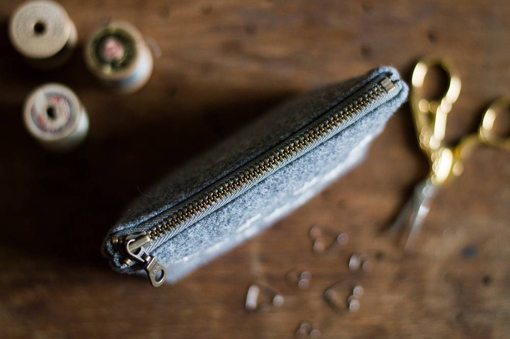 Modern Minimalist Embroidered Pouch Zippered Pouch - Etsy