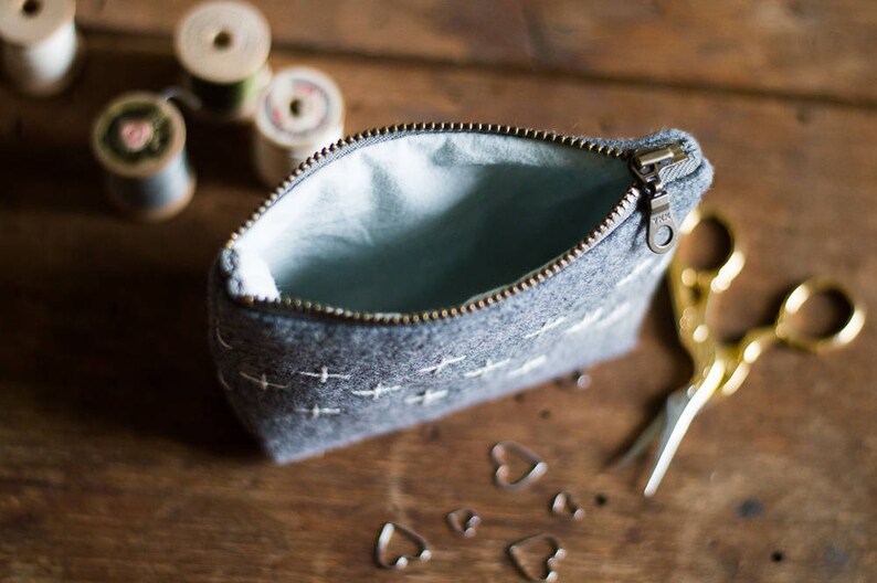 Modern Minimalist Embroidered Pouch Zippered Pouch - Etsy