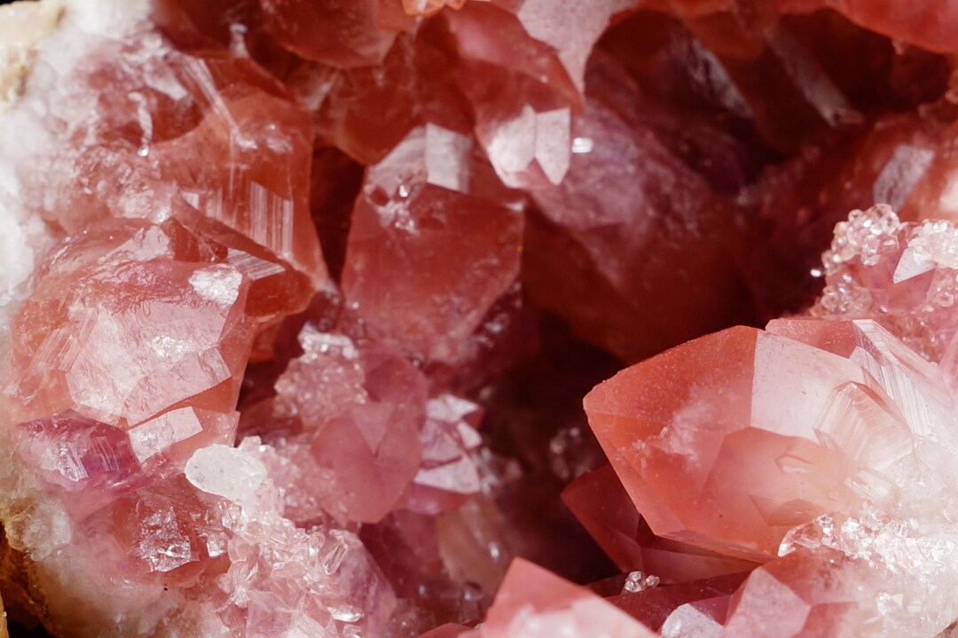 Rose Quartz Geode Aka Pink Amethyst From Argentina - Natural - 35g - Etsy
