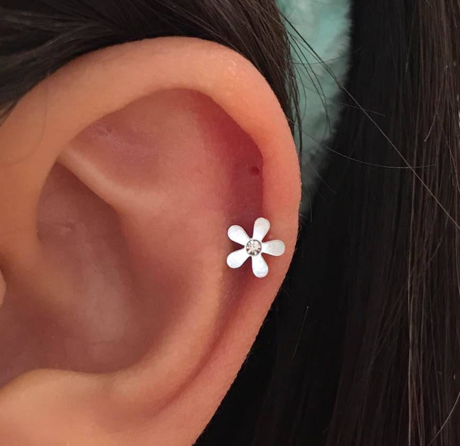 16g CZ Pave Mini Flower Cartilage Earring Black Flower Stud - Etsy