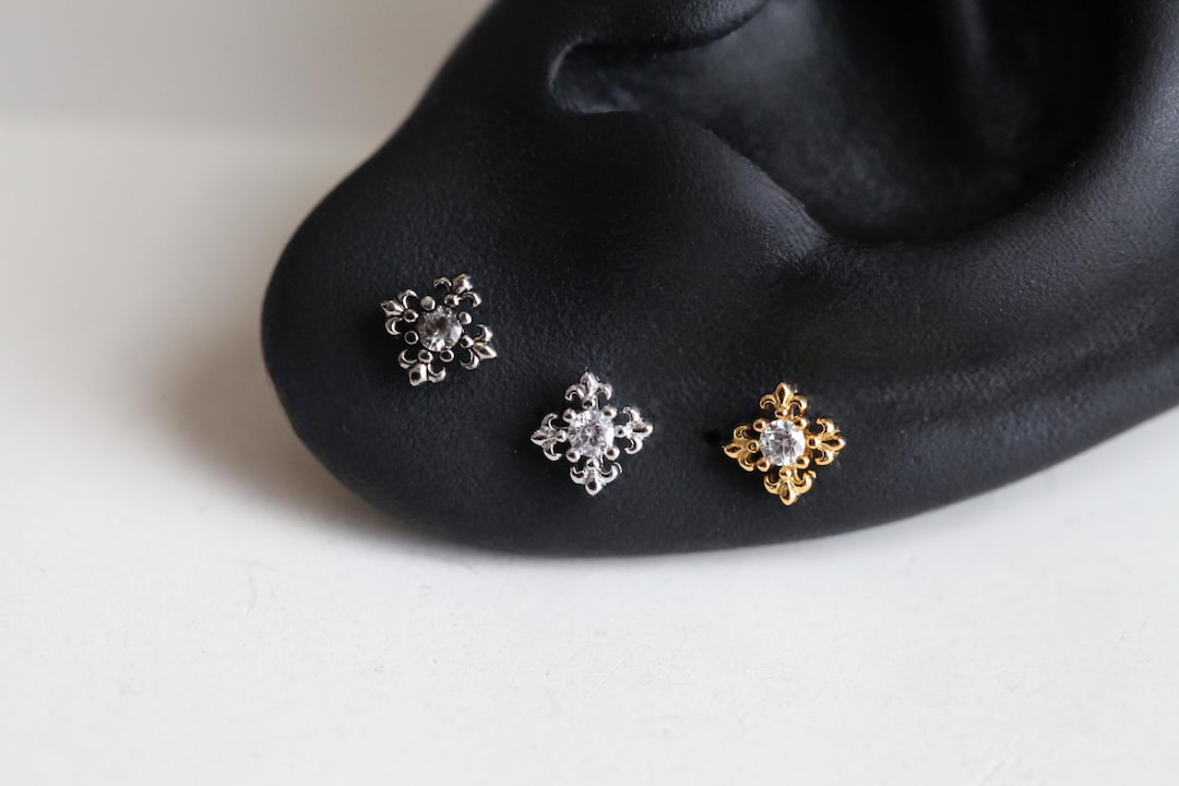 925 Silver Medieval Cross Stud • Armor Conch Earring • 18g Flat Back ...
