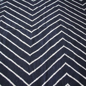 Black and White/off-white Zigzag Rug, Zigzag Area Rug, Bedroom Rug ...