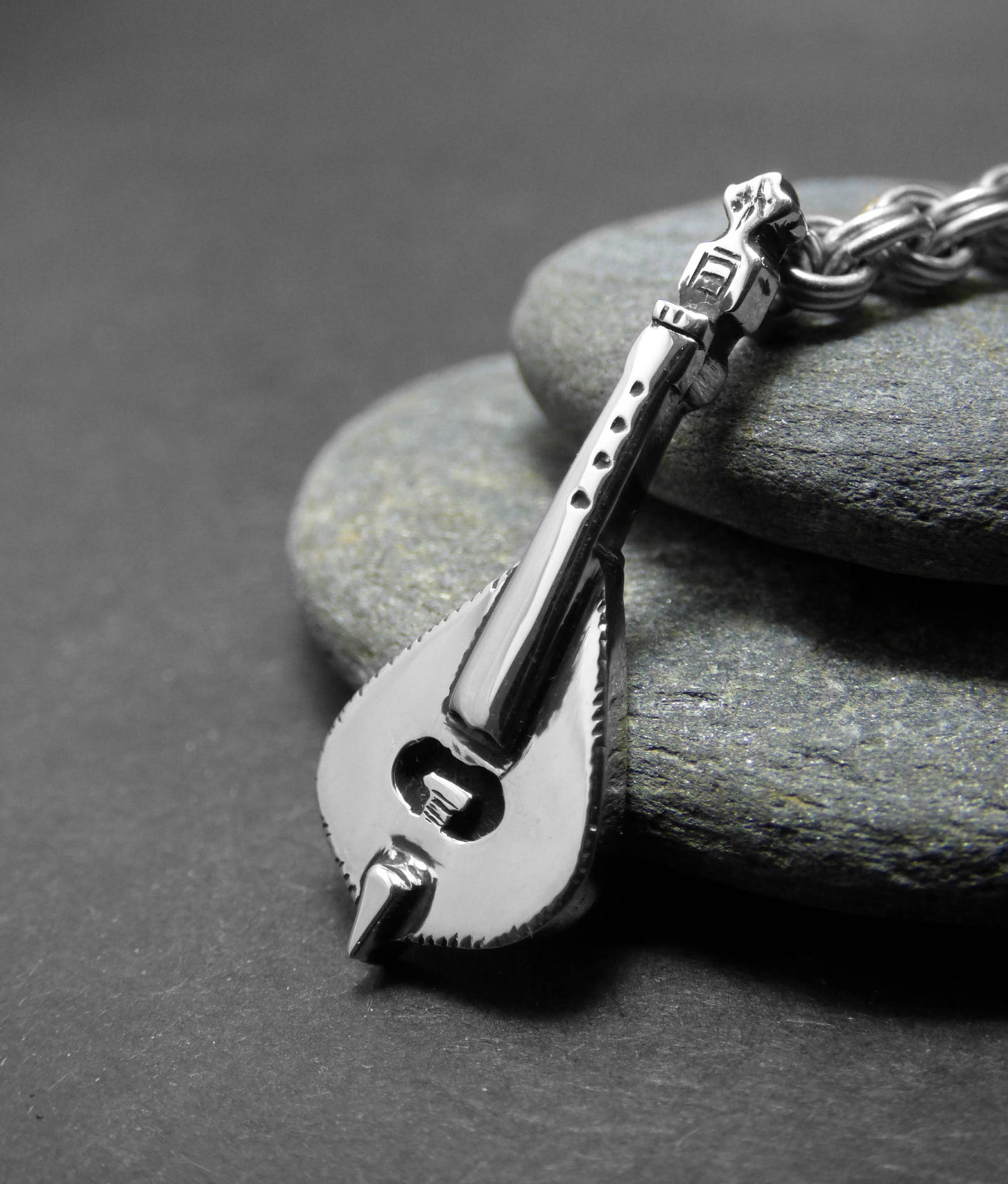 Handmade keychain with musical instrumentsbouzoukiacoustic | Etsy