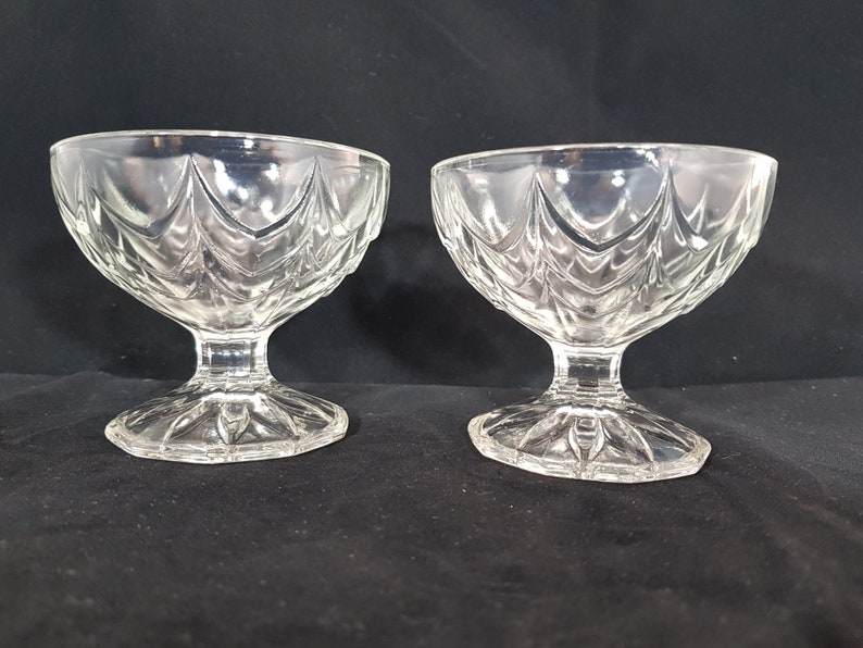 Vintage Art Deco Pressed Glass Sherbert Bowls - Etsy