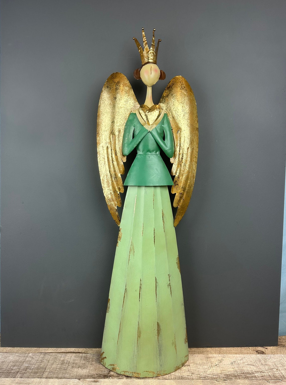 Angels Holiday Decor-christmas Metal Angel With Heart Tabletop or ...