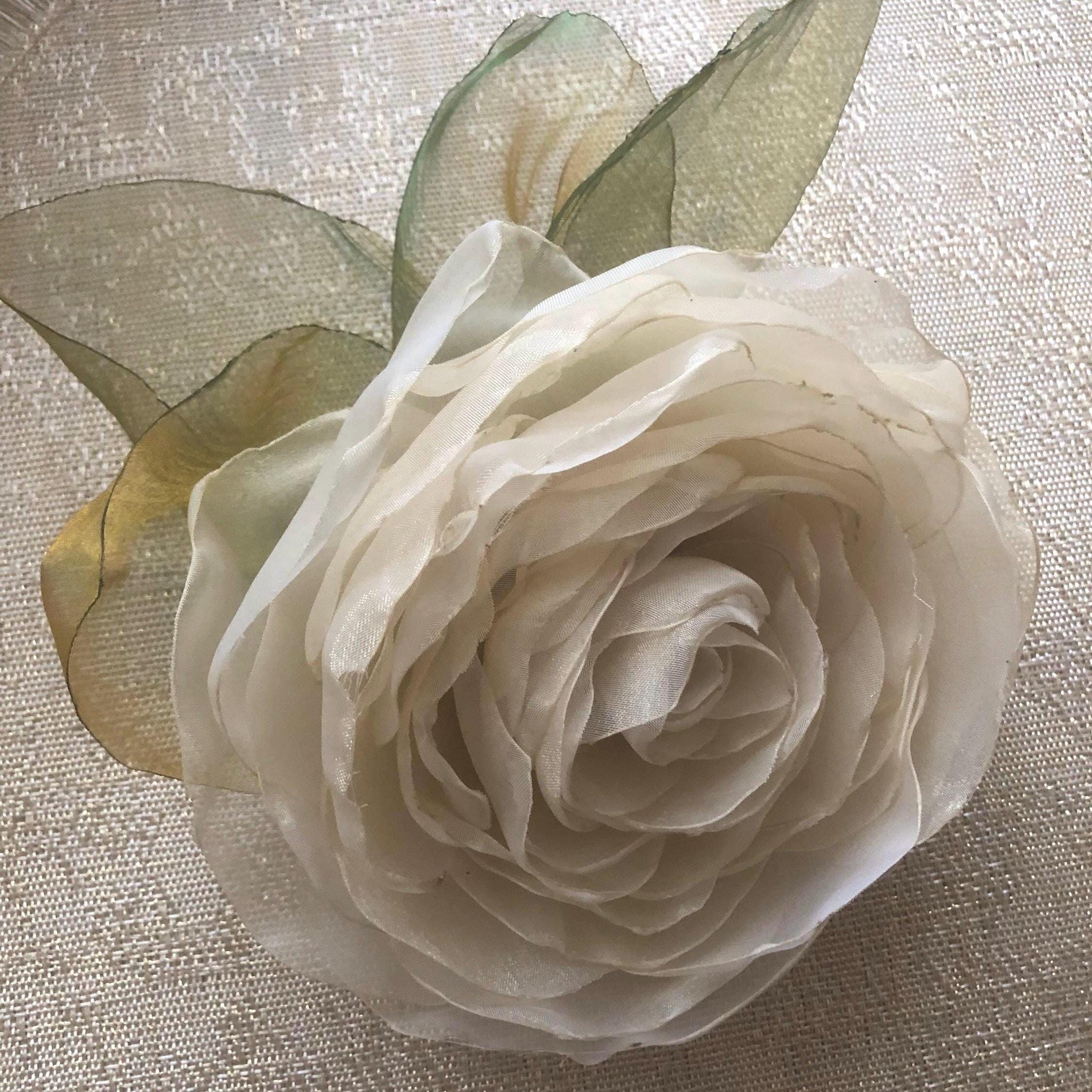 Flower clips for dresses store
