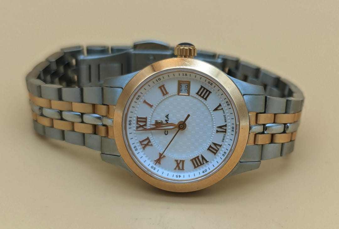 CYMA Women's Swiss Quartz Watch 18K Gold Plated Bezel and Bracelet - Etsy