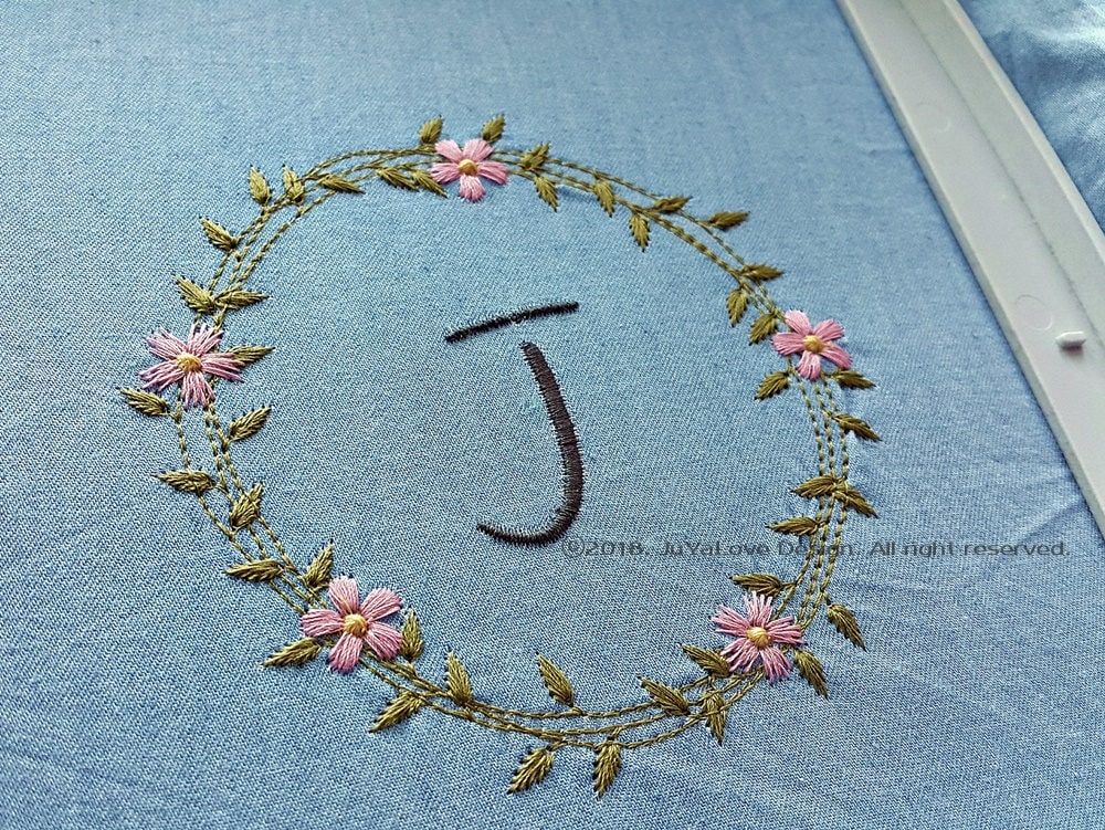 Machine Embroidery Pattern Flower Wreath Embroidery Initial - Etsy
