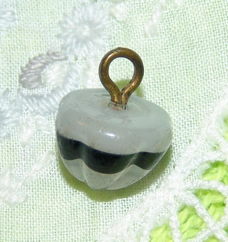Victorian Clam Broth Glass Button Charmstring Button Clam | Etsy