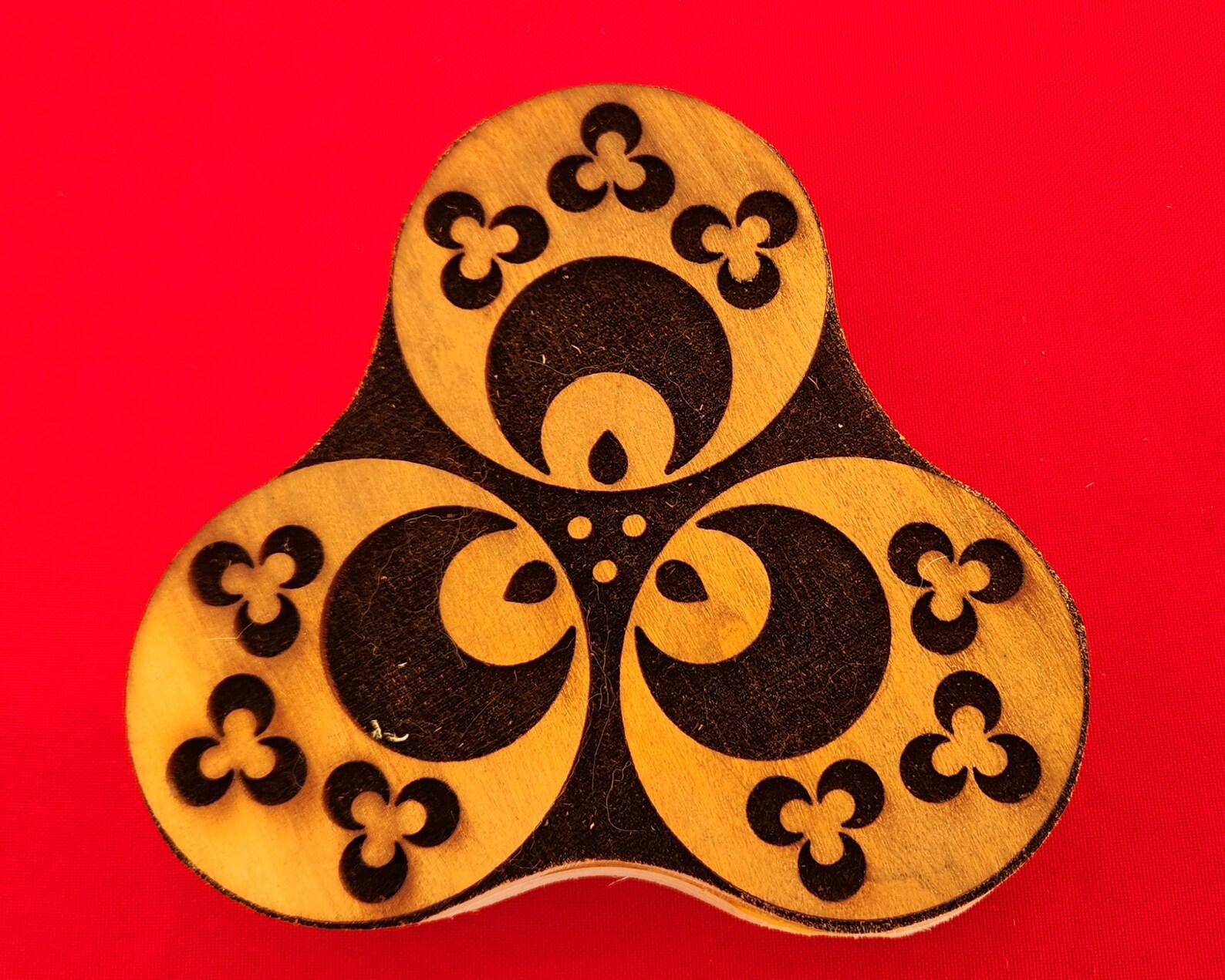 11th Century Ottoman Cintemani Adorned Triple Crescent Cintamani With ...