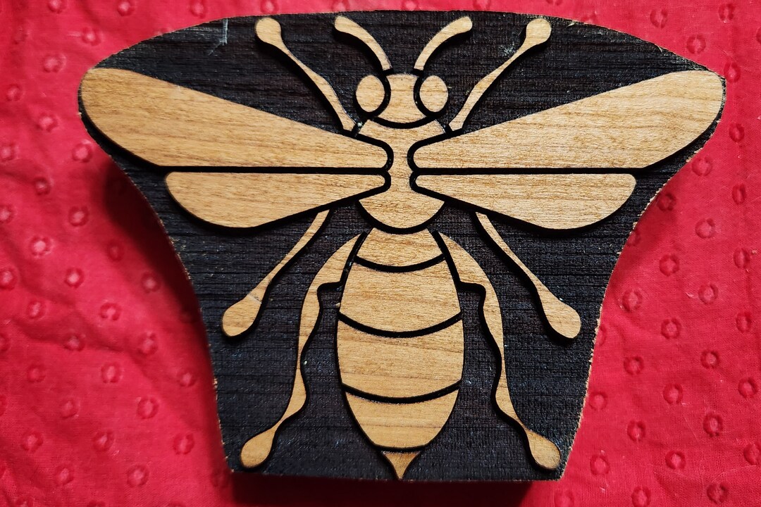 Heraldic Bee Woodcut for Wood Block Printing or Leather Embossing SCA ...
