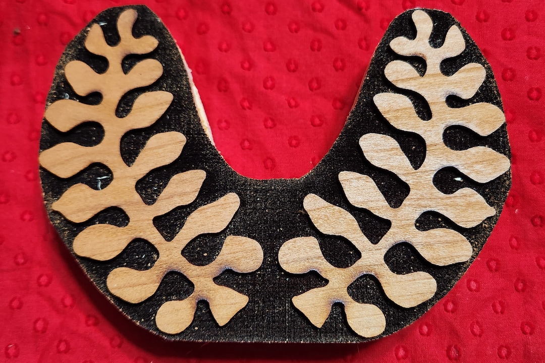 Ghana West Africa Laurel Leaves From Mirrored Adwera Adinkra Woodcut ...