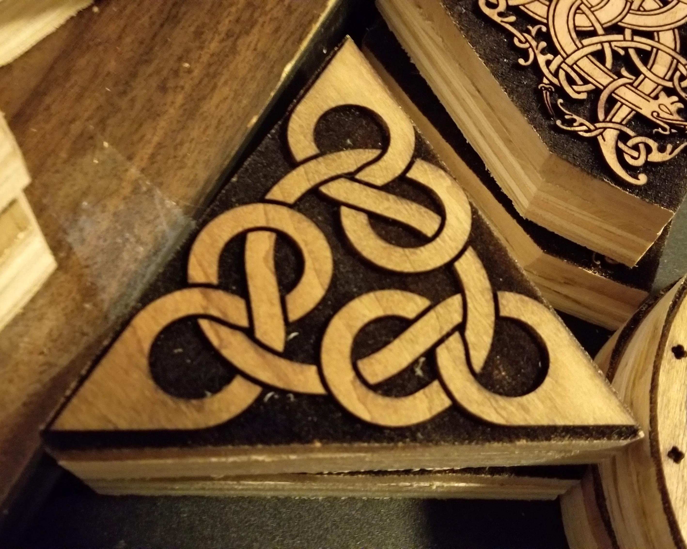 Celtic Triangle Knot Woodcut for Wood Block Printing or | Etsy