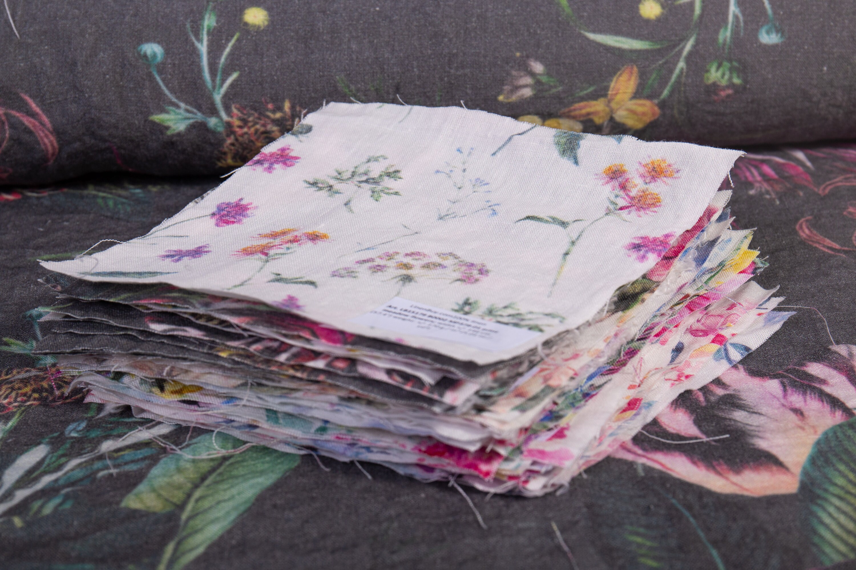 Digital printed linen fabrics Swatches, samples. 10 different samples ...