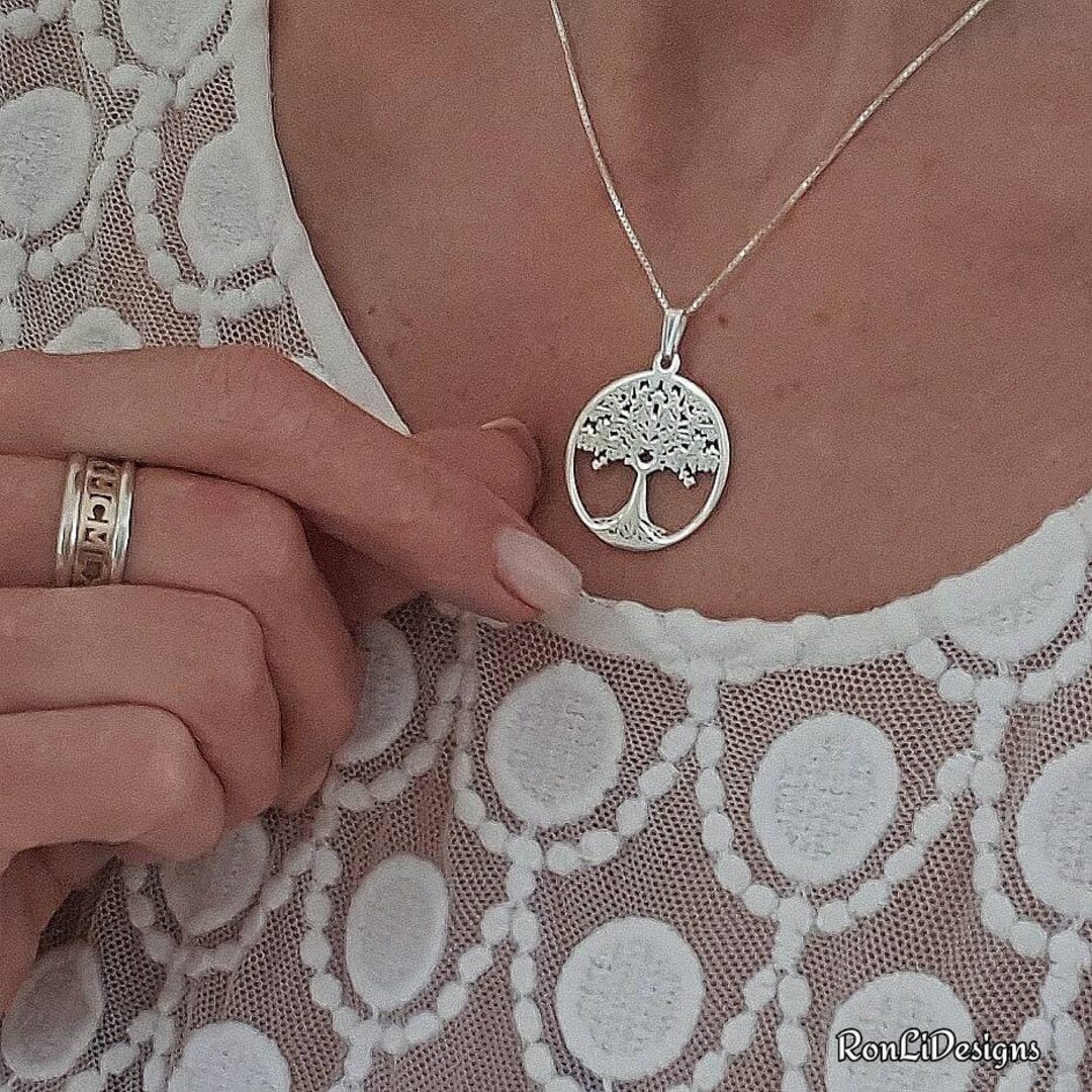 Sterling Silver Family Tree Necklace: Tree of Life Pendant - Etsy