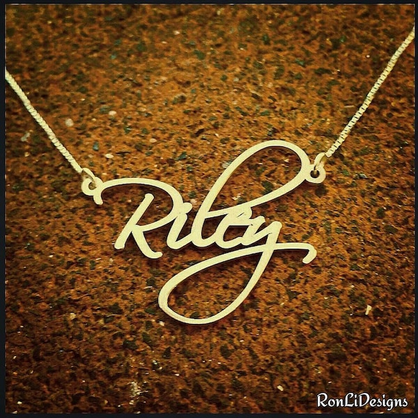 Riley Name Font - Etsy