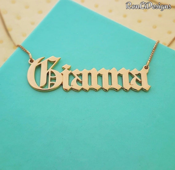 Gianna name necklace store