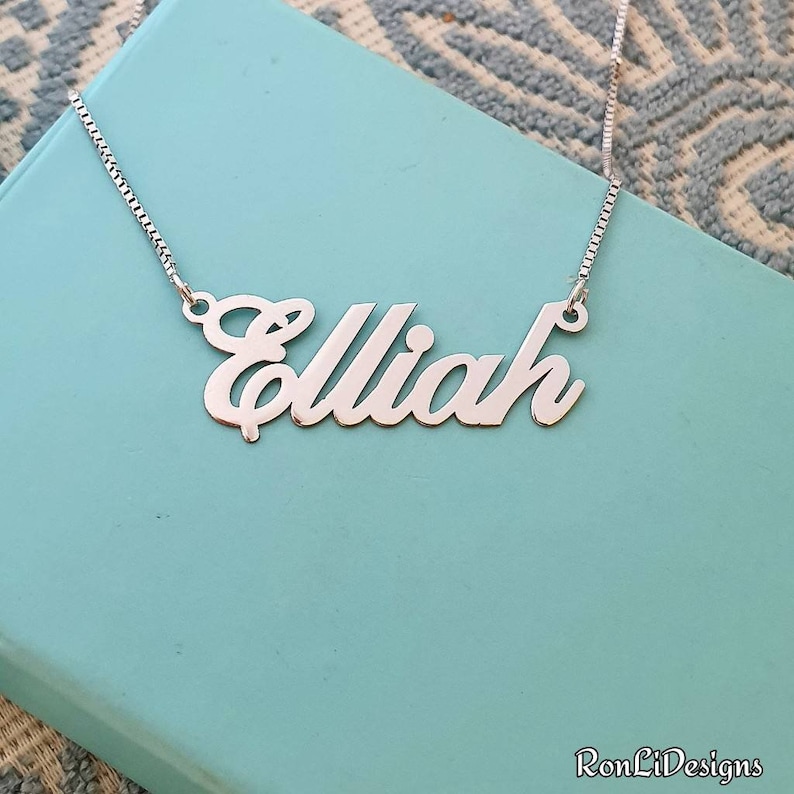 Classic Script Silver Name Chain Necklace Lindsay Style - Etsy