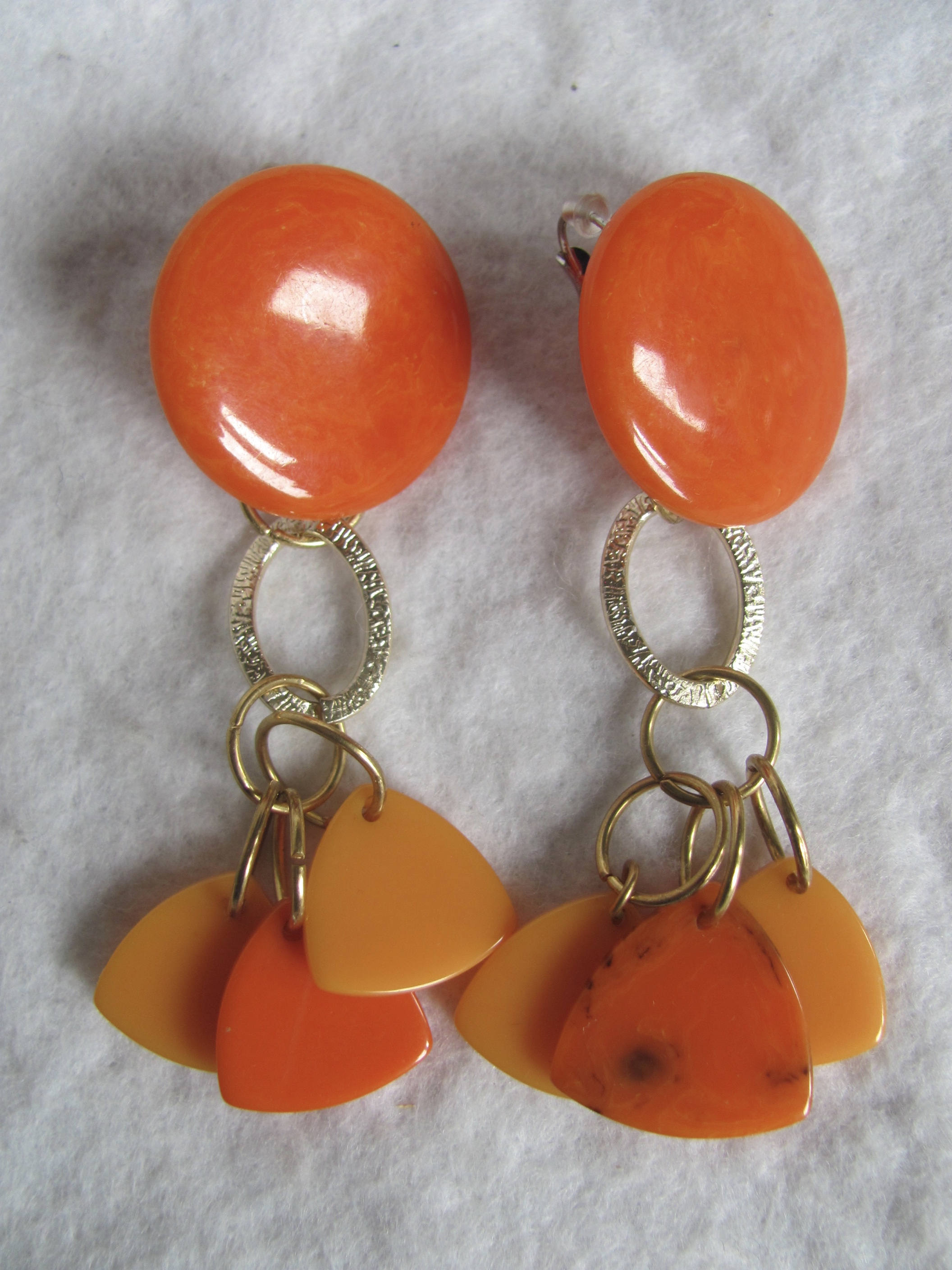 Upcycled Bakelite Orange With Transparent Prystal Swirl Triangles With ...