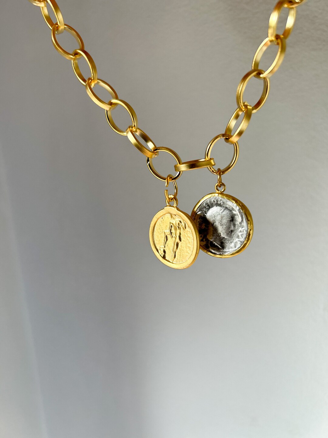 Chunky Chain Double Coin Necklace Womens Gold Medallion Choker, Modern ...