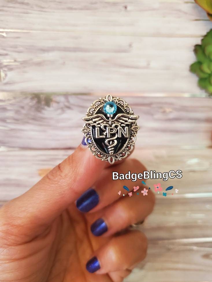 Silver Nursing Pin for the Pinning Ceremony Student Graduation Gifts ...