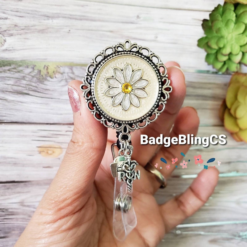 Real Daisy Award Pin - Etsy