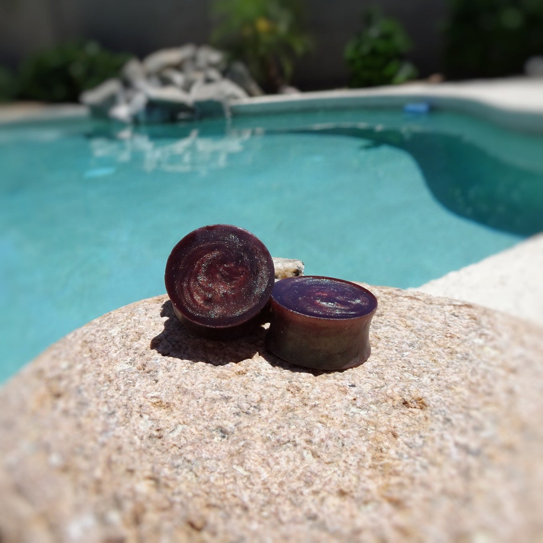 Nebula Pearl Resin Ear Plugs - Ear Gauges - Gift for Him or Her - Etsy