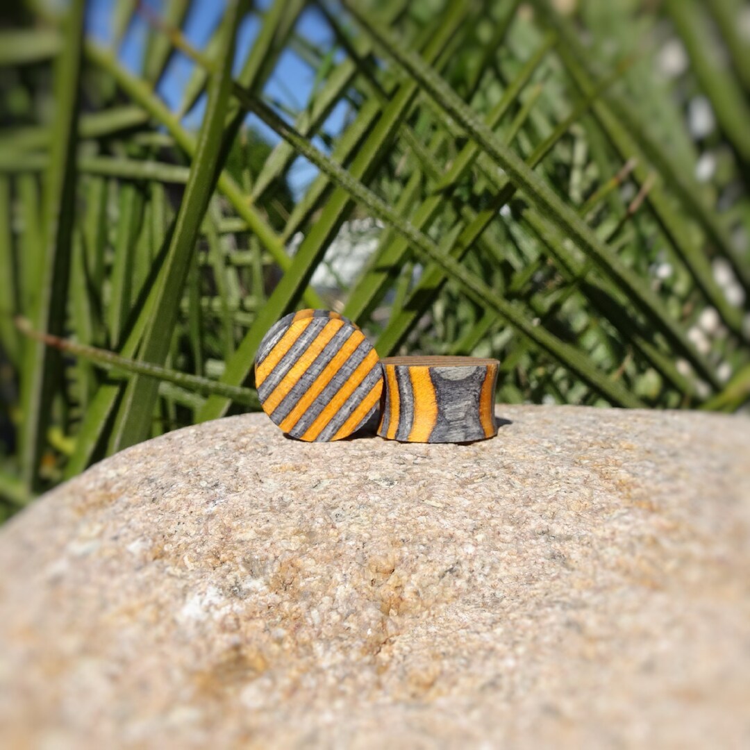Onyx Black Orange Wood Ear Plugs - Onyx Black Orange Spectraply Ear ...