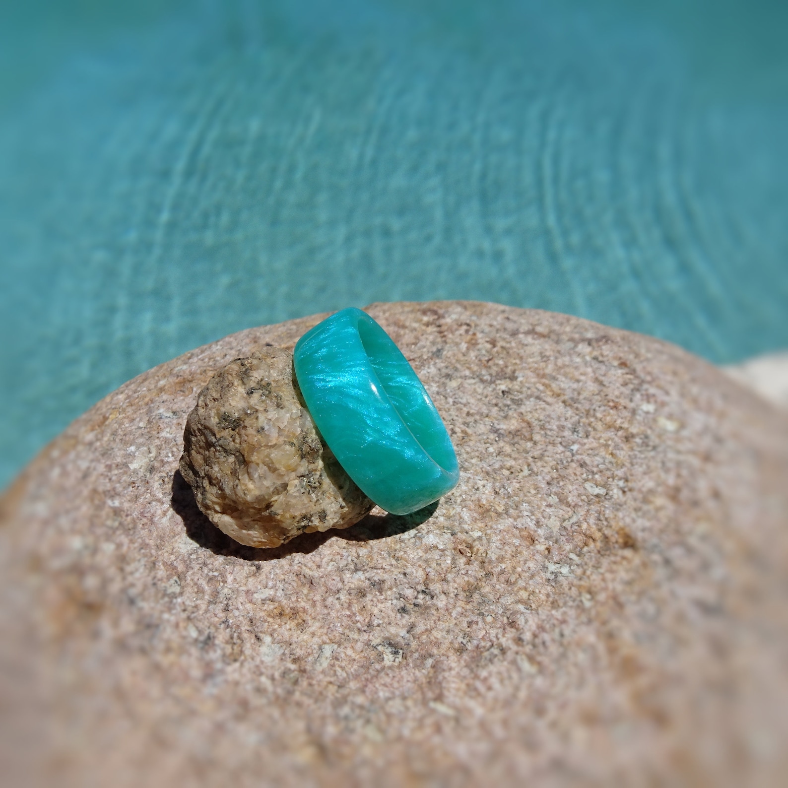 Sea Blue Pearl Resin Ring - Turquoise Blue Pearl Resin Unisex Wedding ...