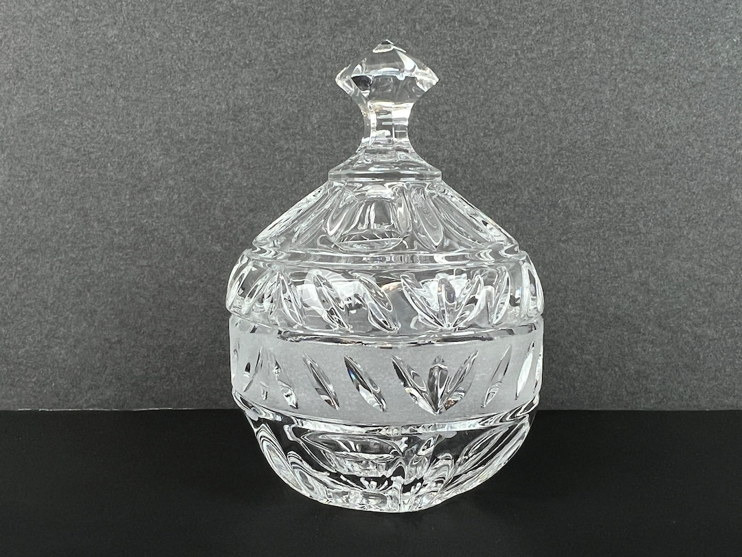 Vintage Clear Cut Glass Small Round Glass Dish With Lid Trinket Jewelry ...